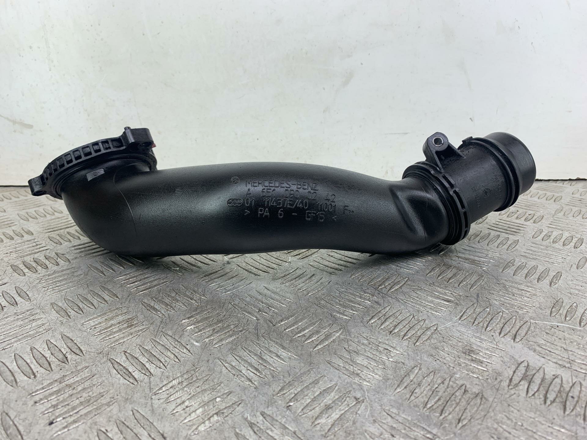 Патрубок интеркулера Mercedes-Benz Sprinter W906 (2006 - 2014) A6510900242