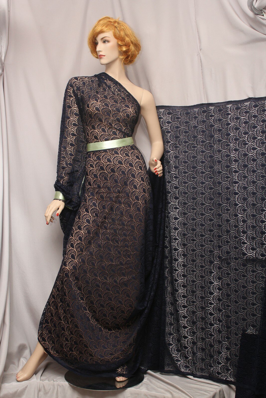 Ткань Кружево ажурное синее, 160 г/пм, ш124см, 0,5 м