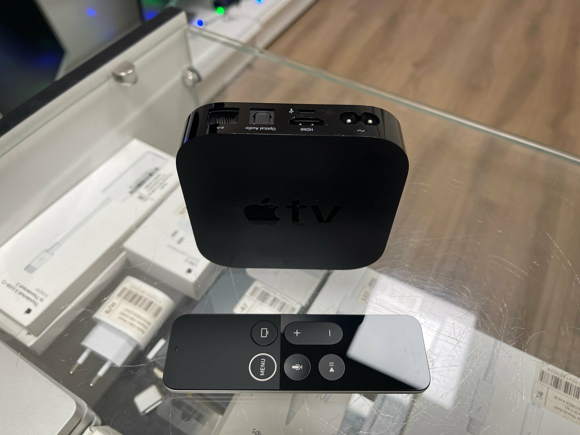 Apple TV 4K 32 GB — фото 1