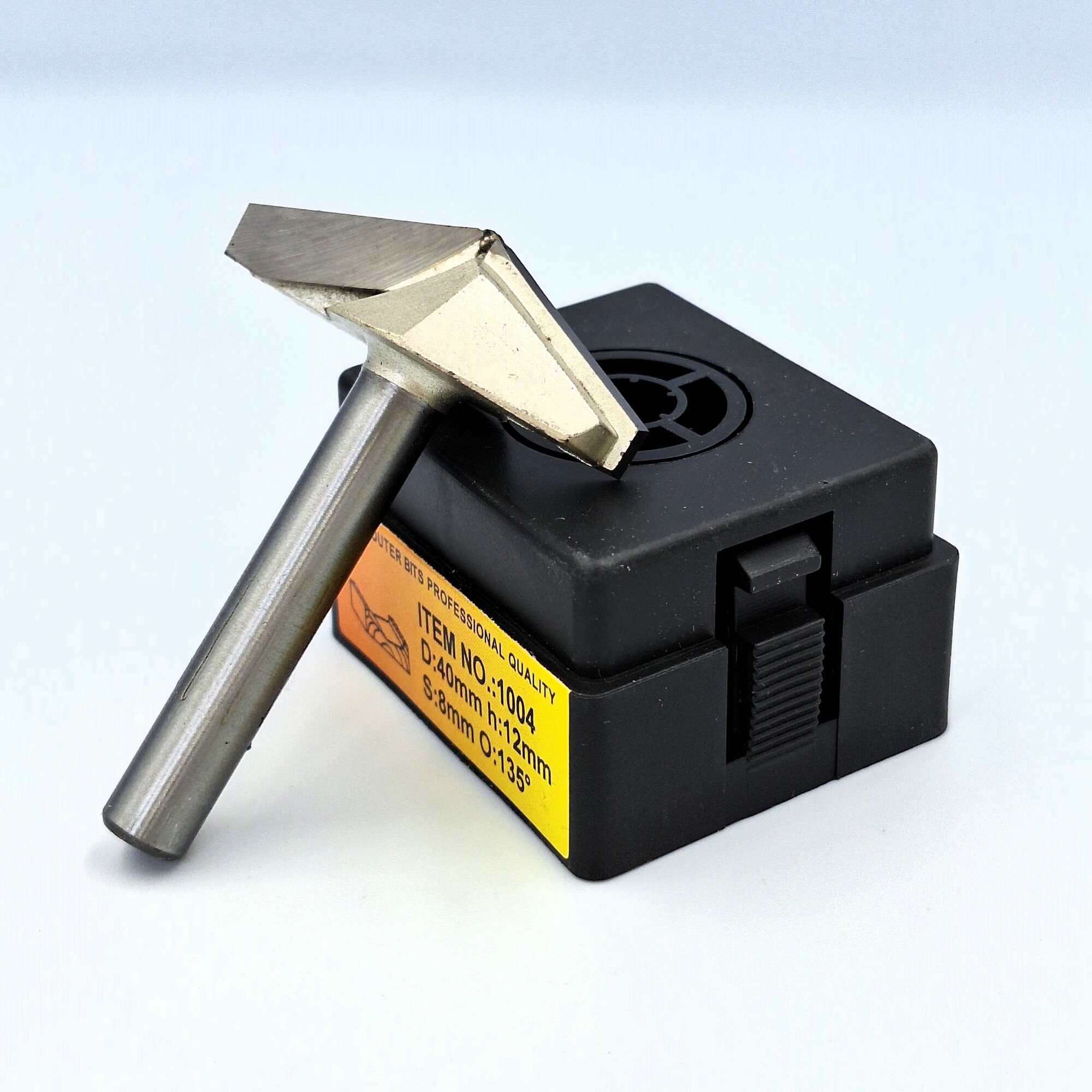 Фреза Globus 1004 D40 h12, хвостовик 8 мм, 135 градусов