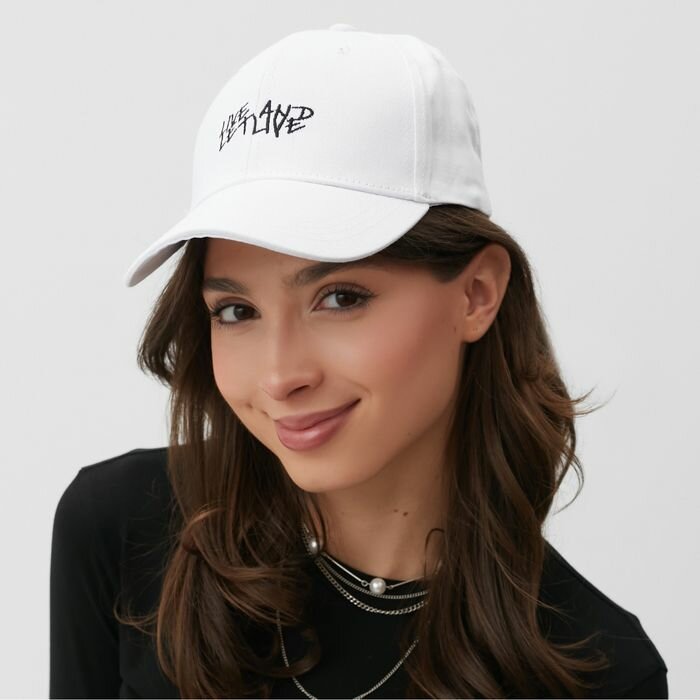 Кепка  для женщин