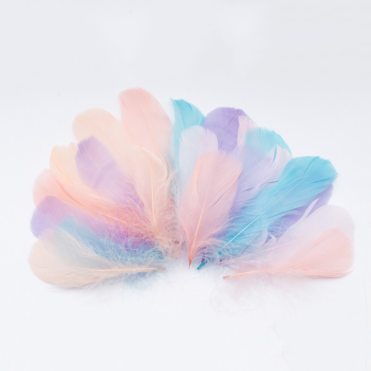 Перья декоративные гусиные обработанные, цвет нежный микс, 10-30 см, 20 штук