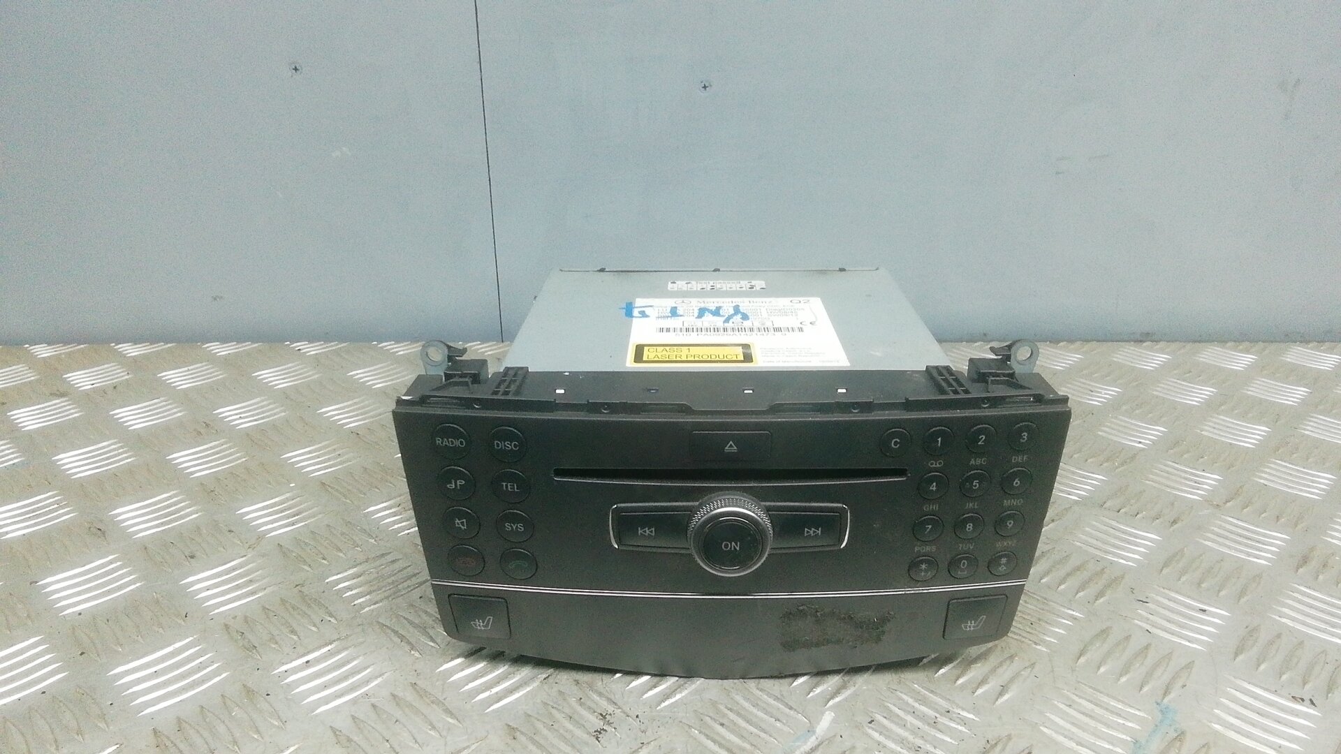 Магнитола MERCEDES BENZ C-CLASS W204