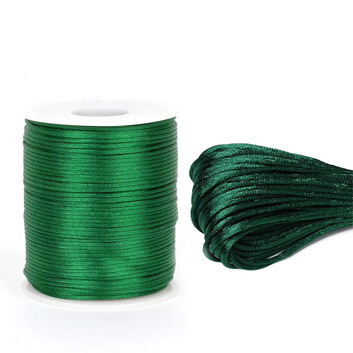 Нейлоновый атласный шнур 1,5 мм для рукоделия Изумрудный, 20M, Dark Green