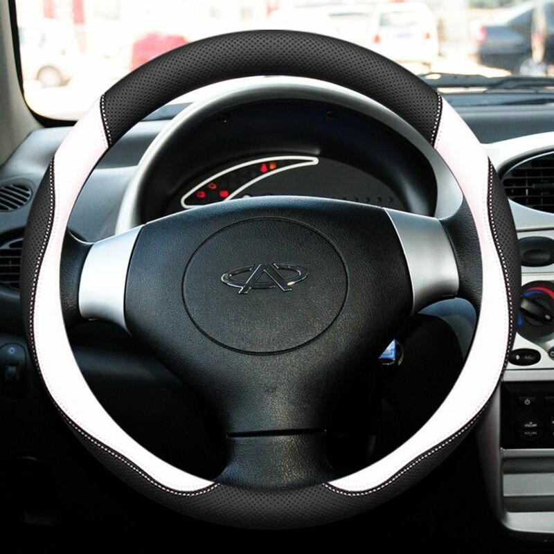 Кожаный чехол на рулевое колесо серии Chery Tiggo Черное и белое O-тип