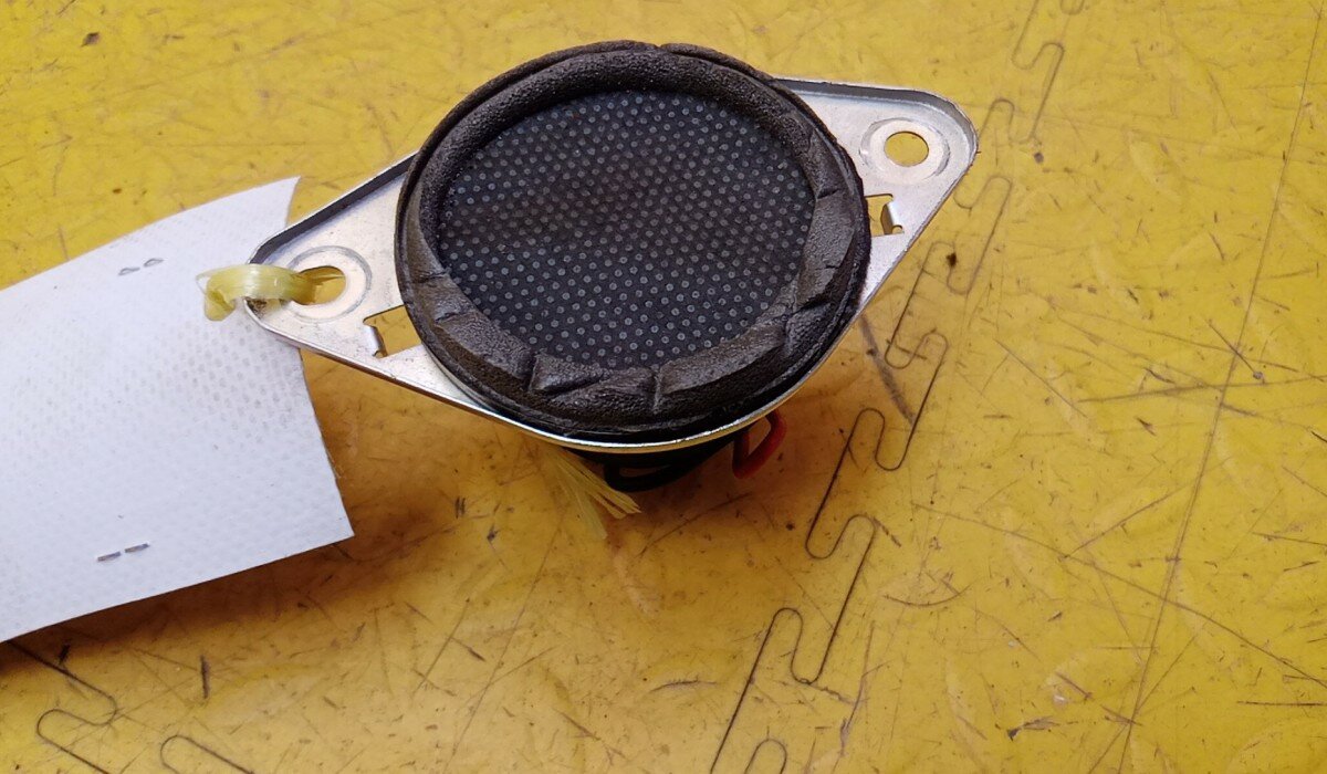 Динамик Camry V40 Toyota 8616033740