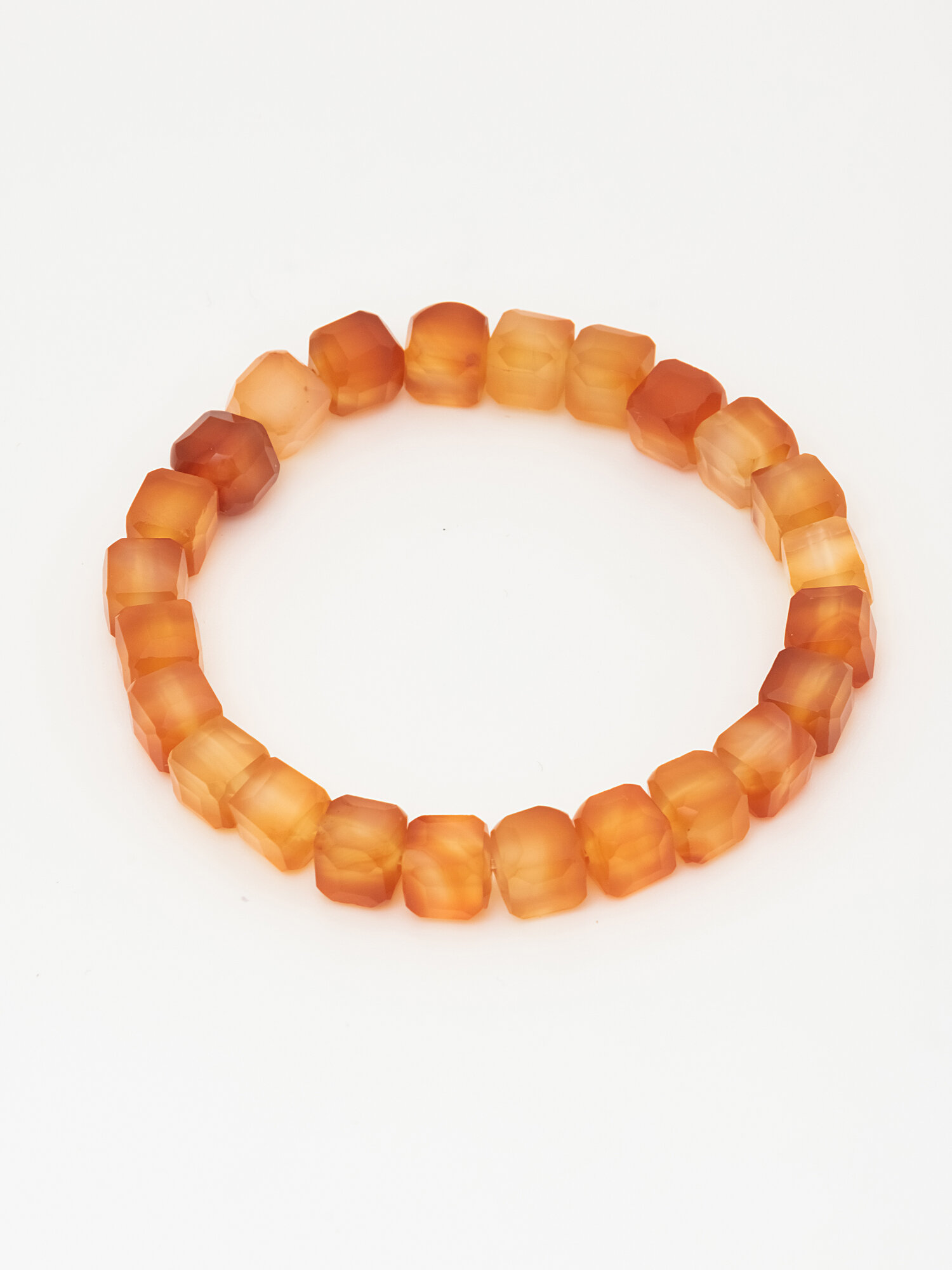 Эластичный браслет, сердолик