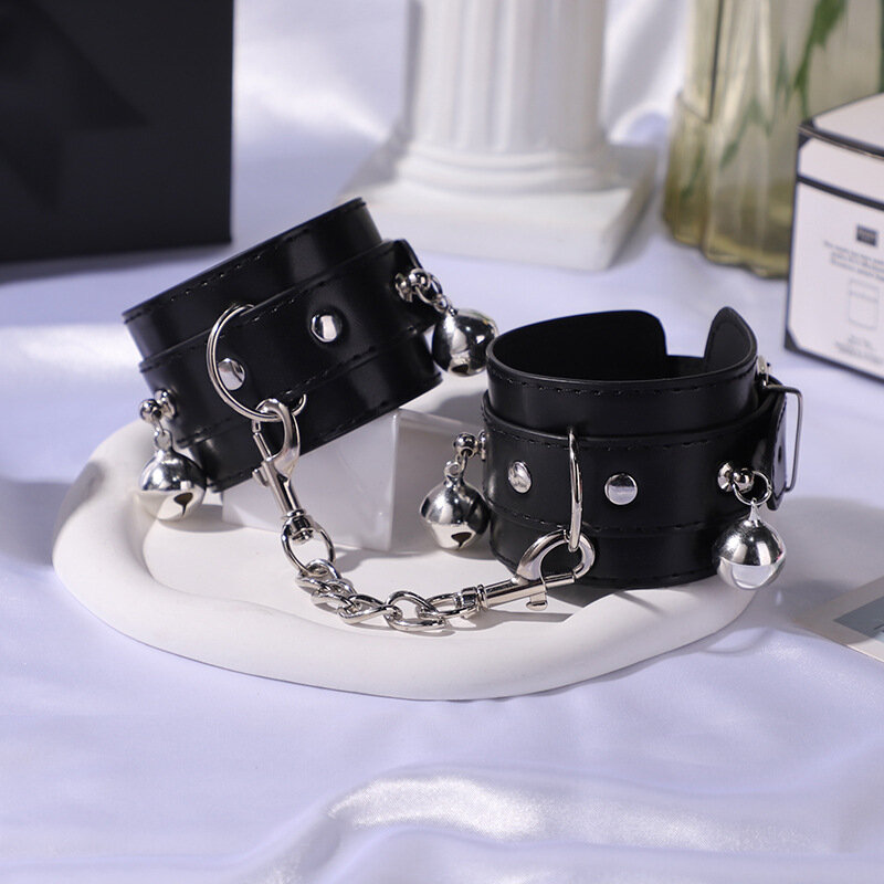 Секс игрушки колокольчик наручники ошейник тяга цепь связывание сдержанность костюм наказание обучение взрослые товары