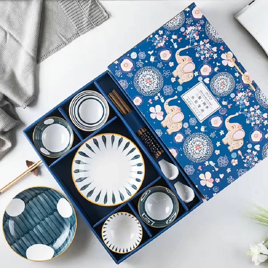 Подарочный набор тарелок в японском стиле