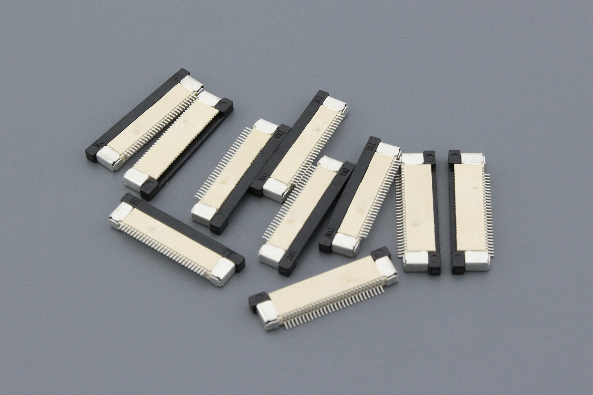 Разъем FPC Half Coverage Top Contact 0.5K-BS-28PWB 28 pin высота 2мм шаг 0,5мм 10 шт