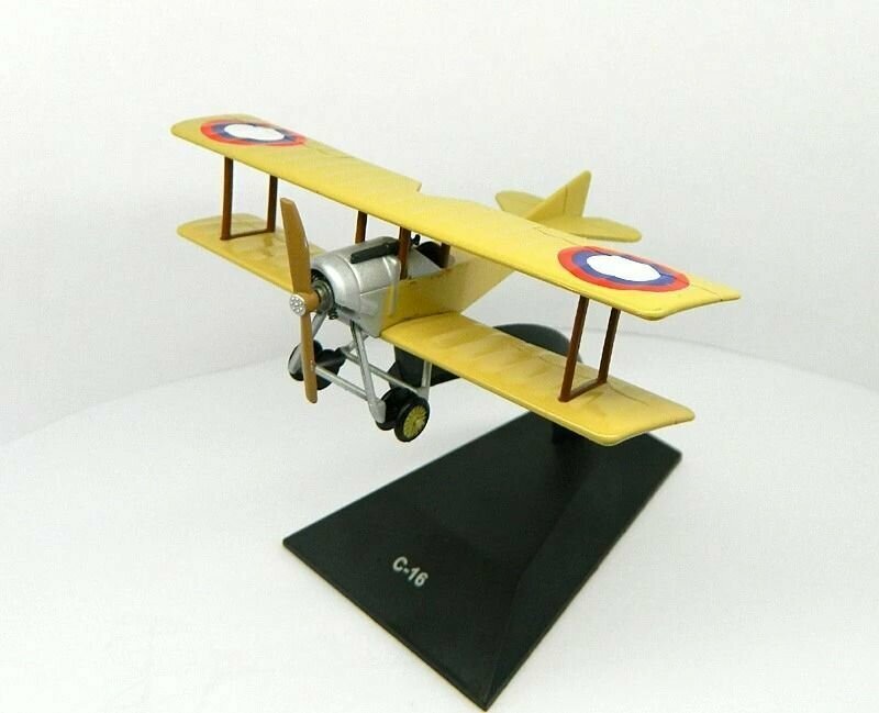Масштабная модель самолёт Сикорский-16