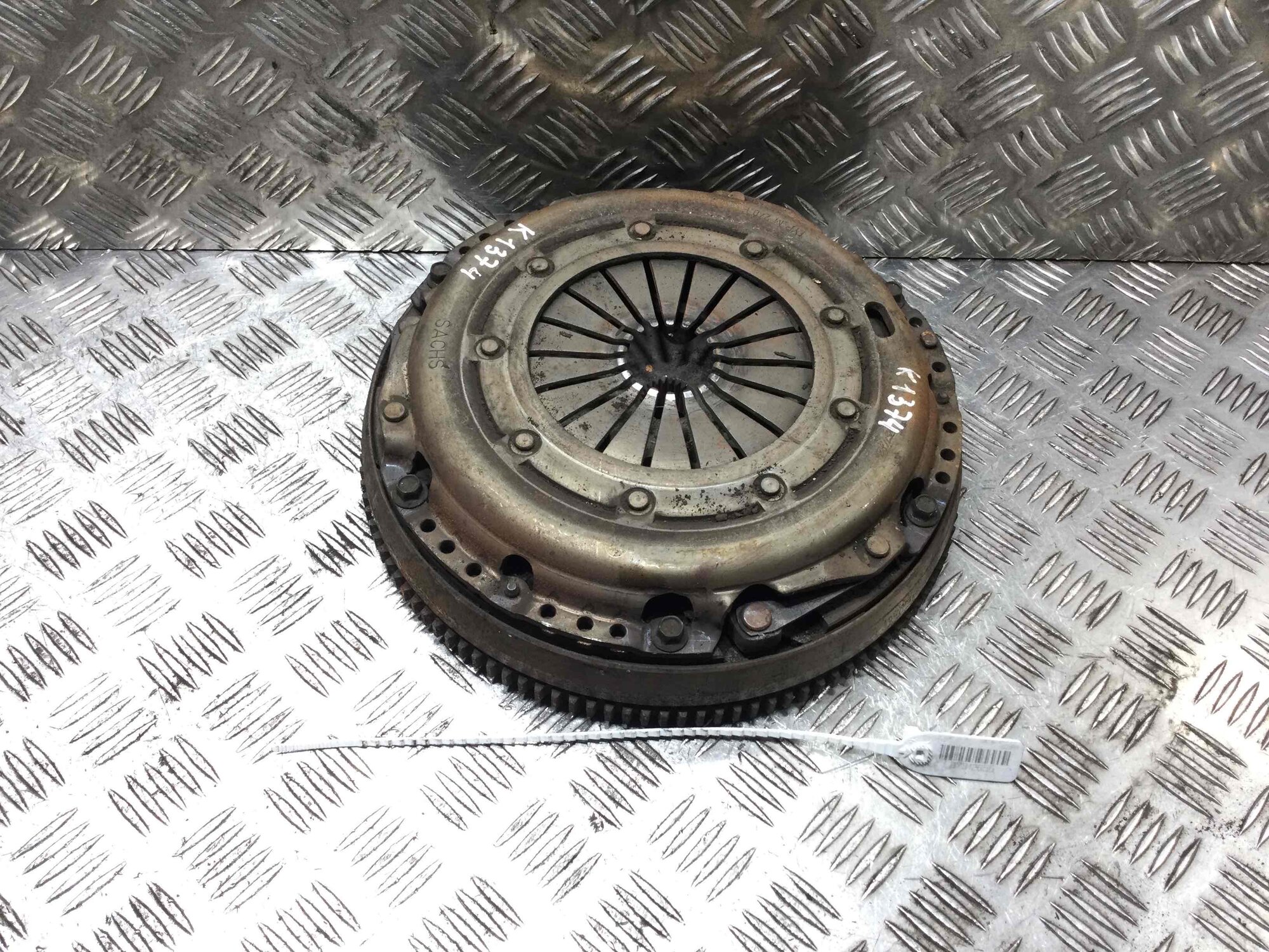 Б/У Маховик Ford Transit Connect 1 поколение (2002-2009) 2006 г.