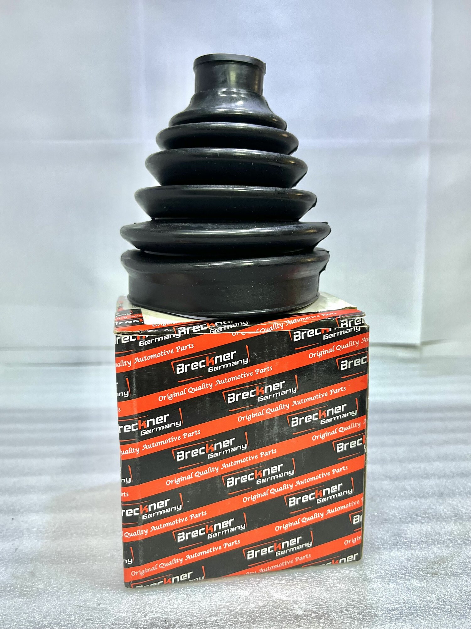 Пыльник шруса наружный Breckner арт. BK35000