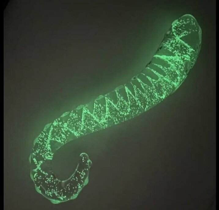 Анальная пробка стекло светится в темноте XL