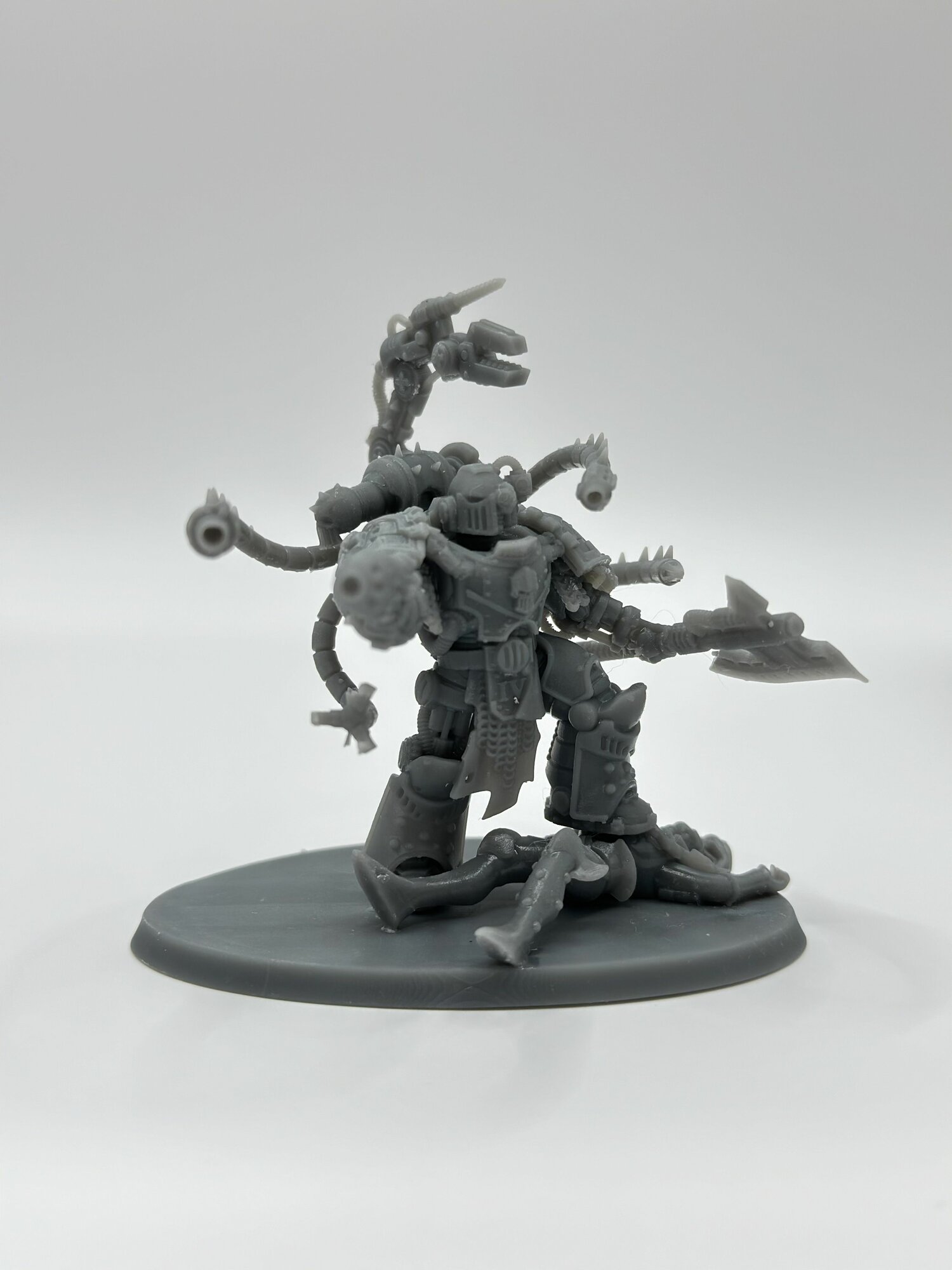 Миниатюра "Chaos Space Marines: Warpsmith" Warhammer 40k Chaos, НРИ. 1 штука.
