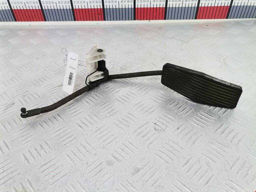 Педаль газа Opel Omega B 90448645 арт. 1681149
