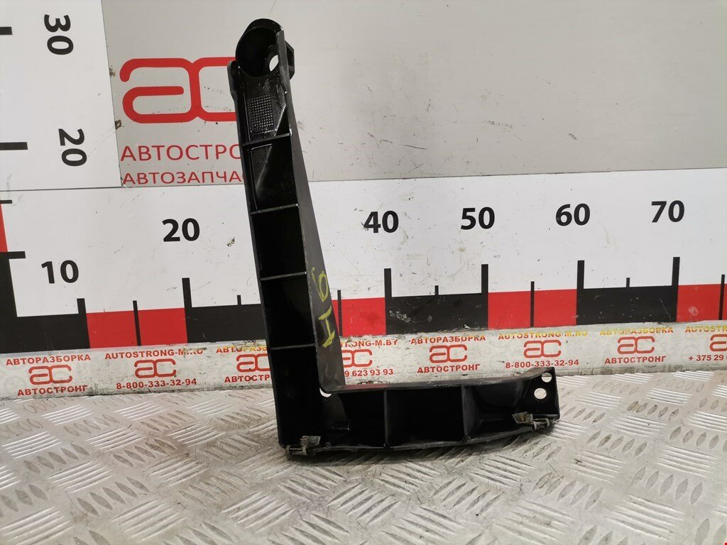 Кронштейн (крепление) заднего бампера левый Volkswagen Touareg 1 7L6807861 арт. 865923