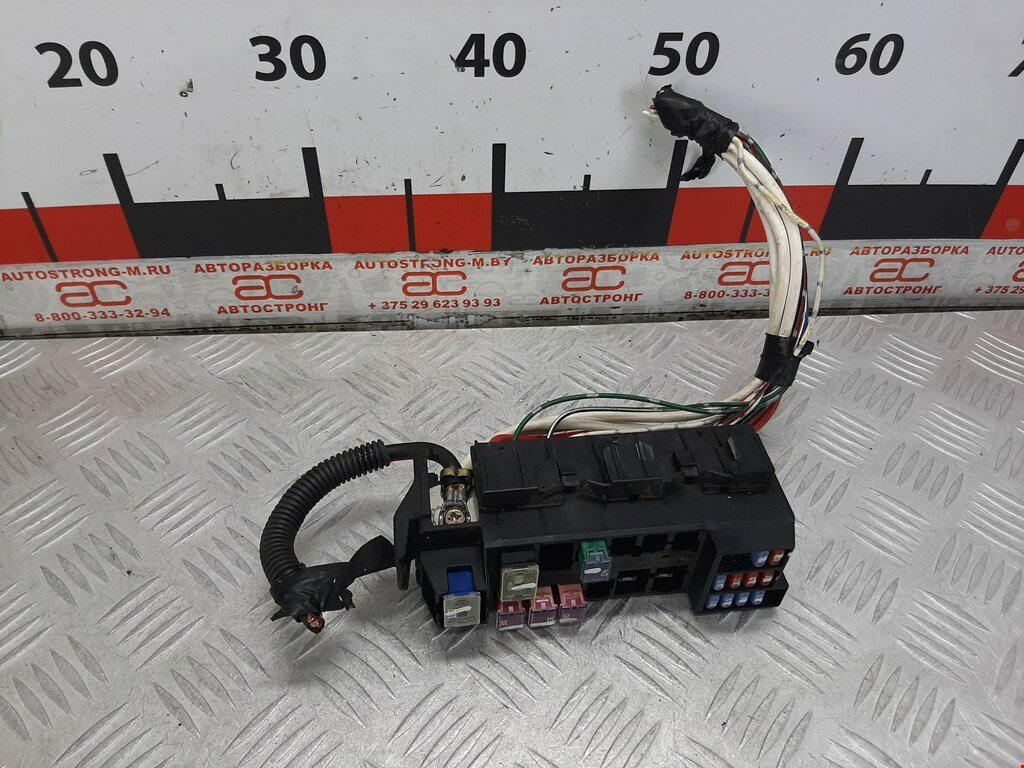 Блок предохранителей Nissan Almera N16 24380AU000 арт. 798282