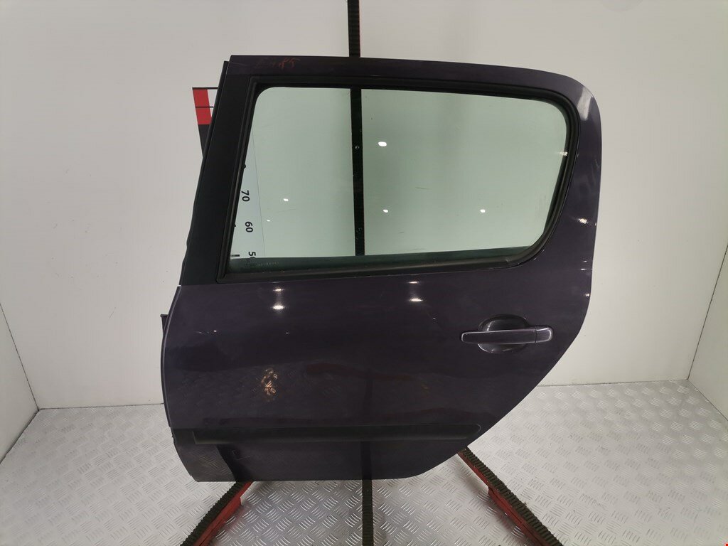 Дверь задняя левая Peugeot 307 9006G9 арт. 1414751