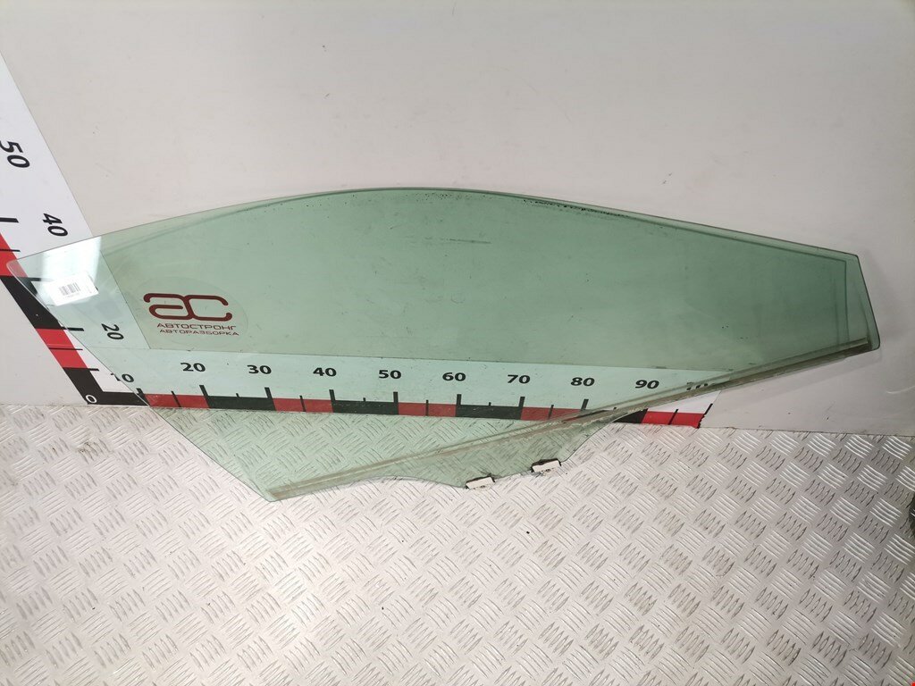 Стекло двери передней правой Subaru Outback 4 (BR) 61011AJ00A арт. 1454106