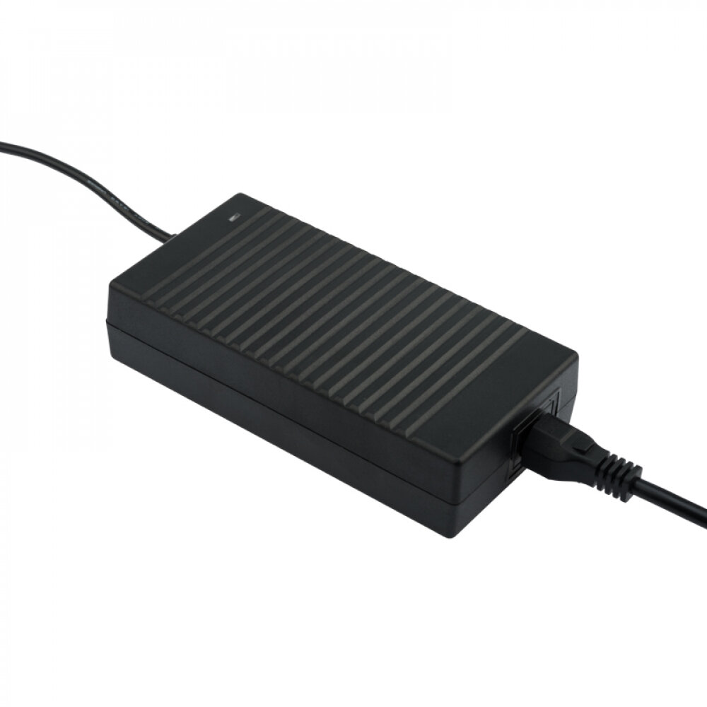 Блок питания REXANT 12 В 100 Вт 9 А разъем 5.5х2.1 200-100-3