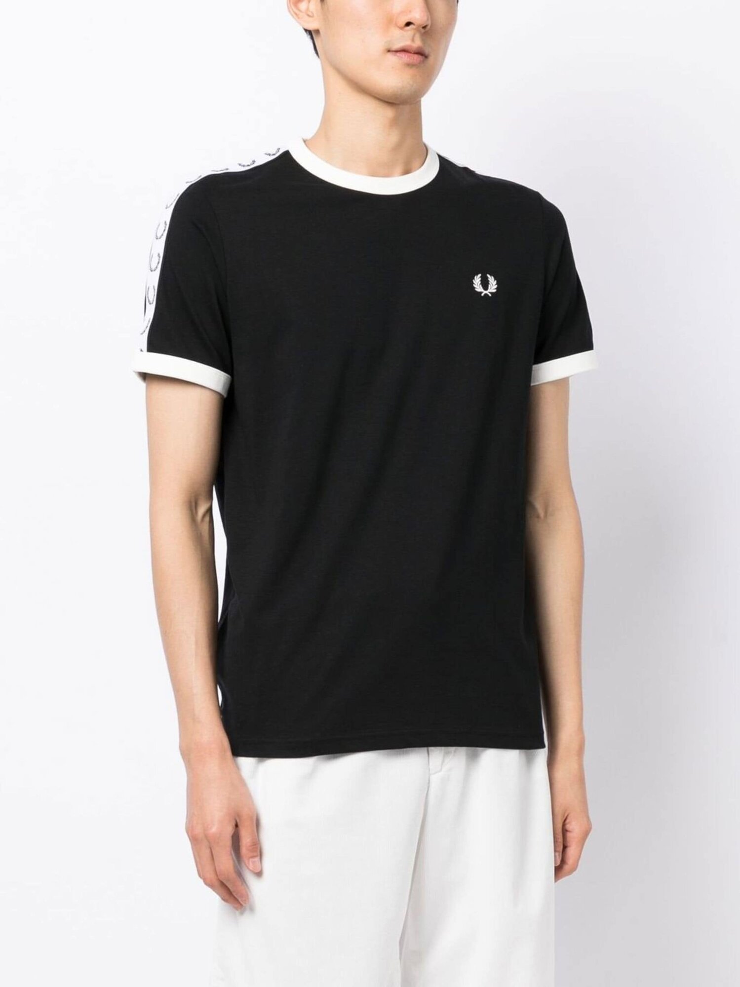 Футболка FRED PERRY, размер 50 — фото 1