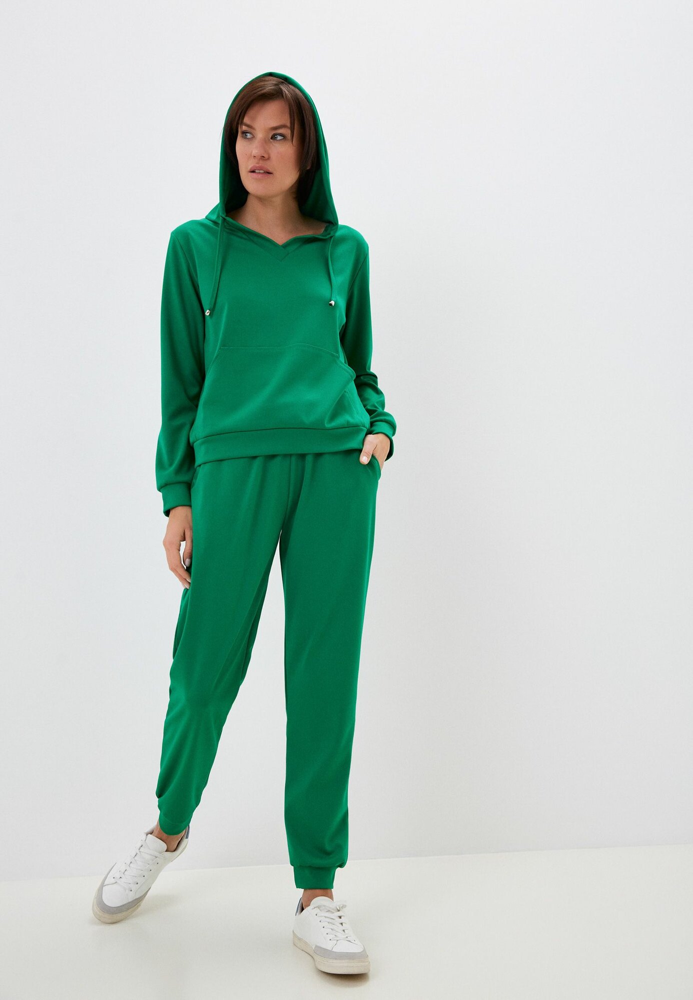 Костюм спортивный