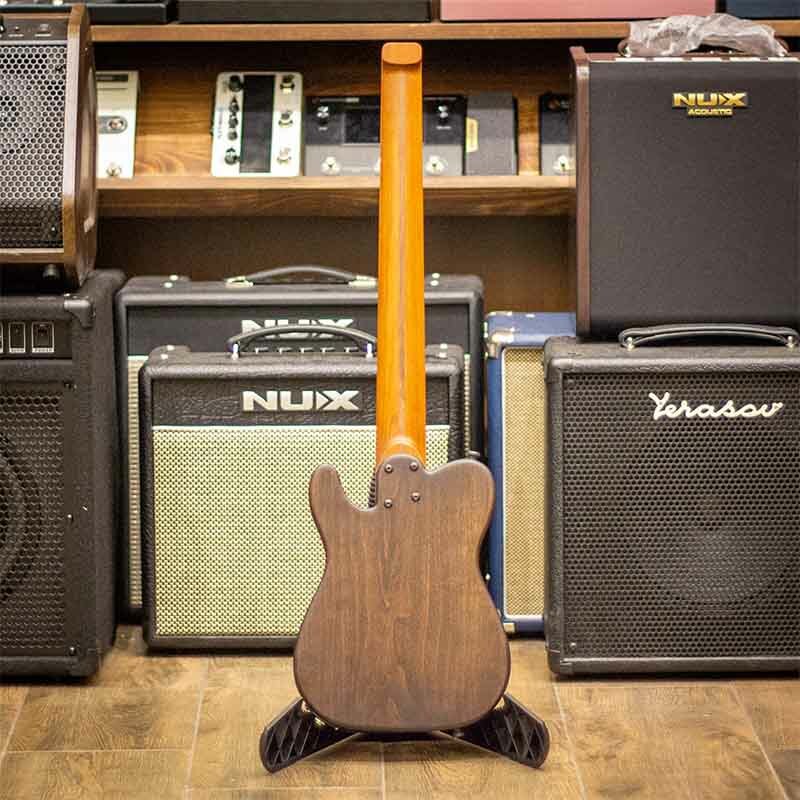 Laika Tele White Pickguard Тревел-гитара Ольха Темное покрытие — фото 1
