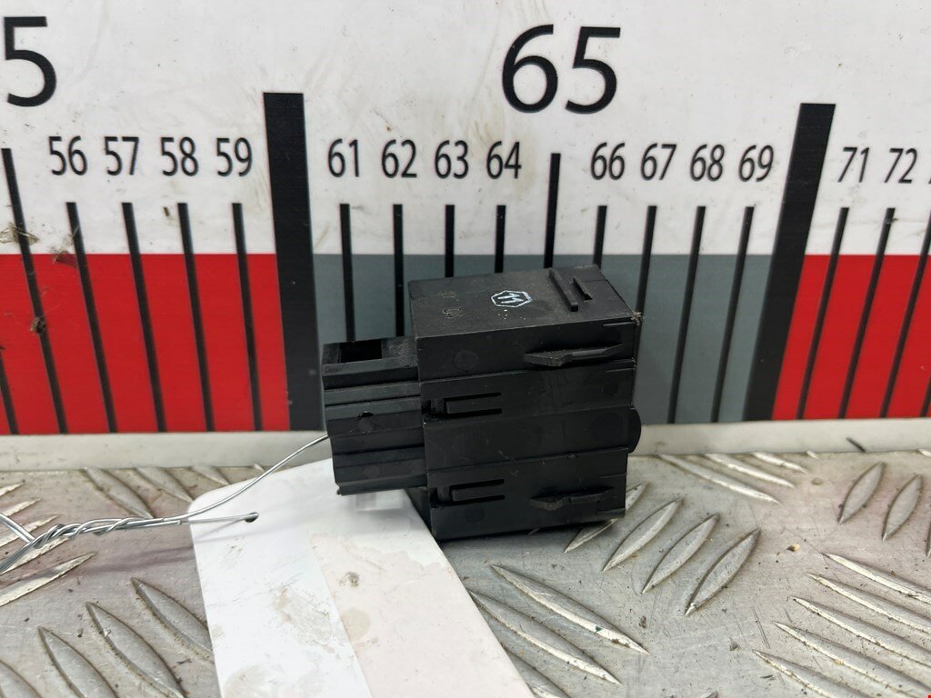 Кнопка корректора фар Skoda Fabia 1 6Y0919094B арт. 2171044