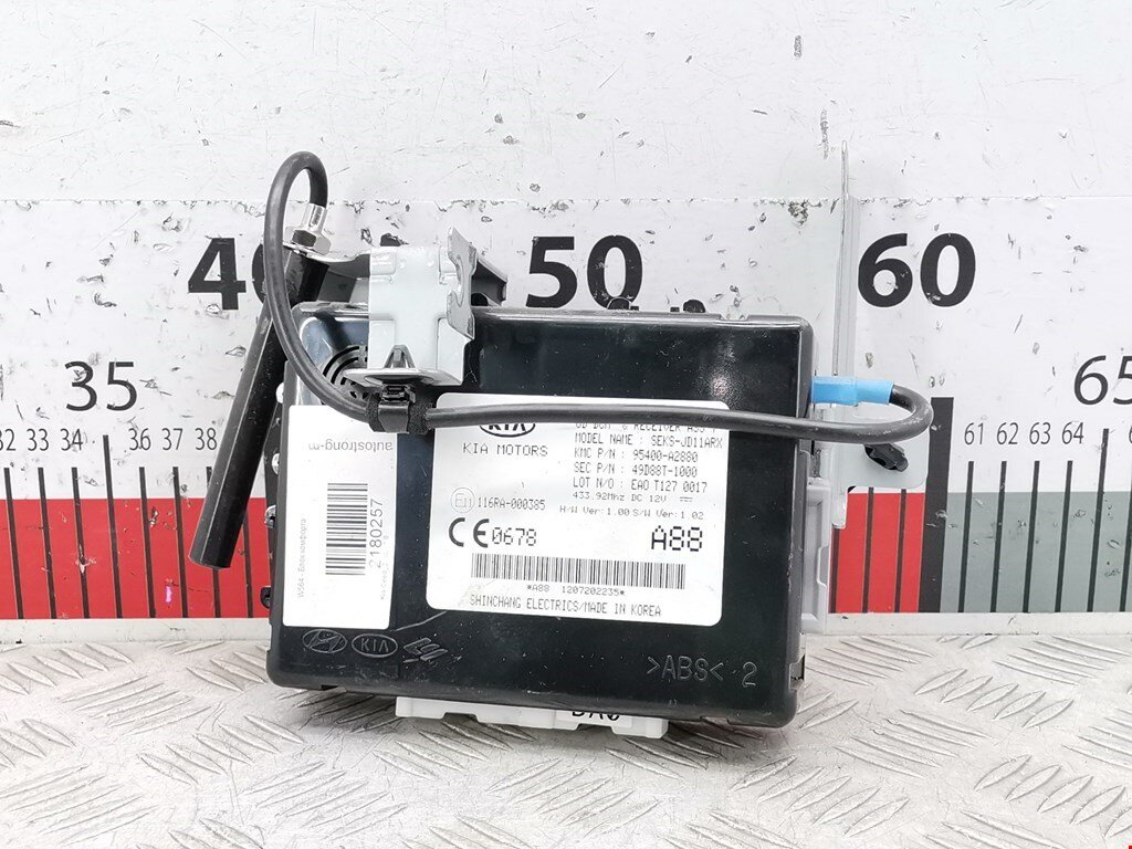 Блок комфорта Kia Ceed 2 (JD) 95400A2880 арт. 2180257