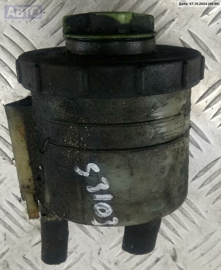 Бачок гидроусилителя Volkswagen Transporter T4