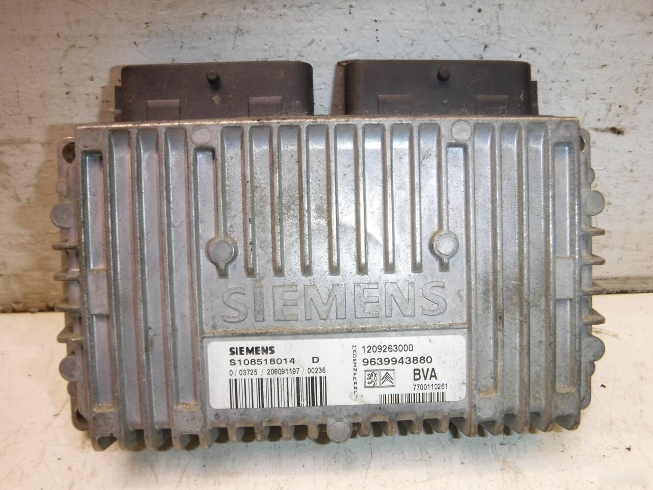 Блок управления двигателем Citroen Berlingo I рестайлинг (2002—2012) 9639943880