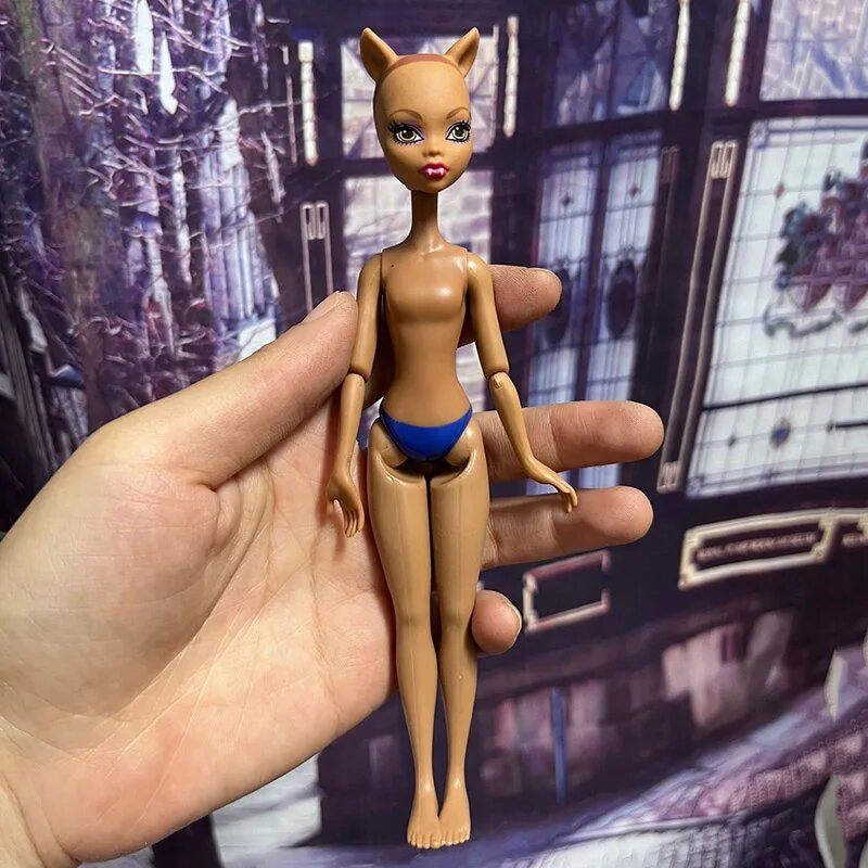 Кукла-монстр Fradoo 15 см пластиковая 1/8 BJD лысая