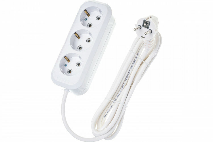 Удлинитель UNIVERSAL S-303 ПВС 3*1 3гн. 10м з/к еврослот 5564573