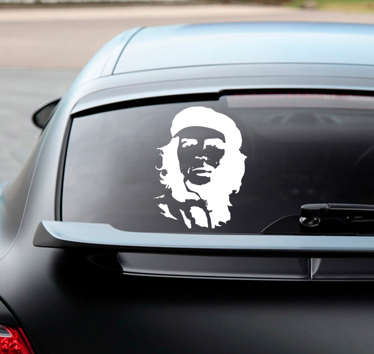 Автонаклейка "Skoda Studio - Че Гевара", 28 см x 36 см, белая, виниловая GRAFIX500 (Avery), глянцевая, самоклеящаяся, с монтажной плёнкой