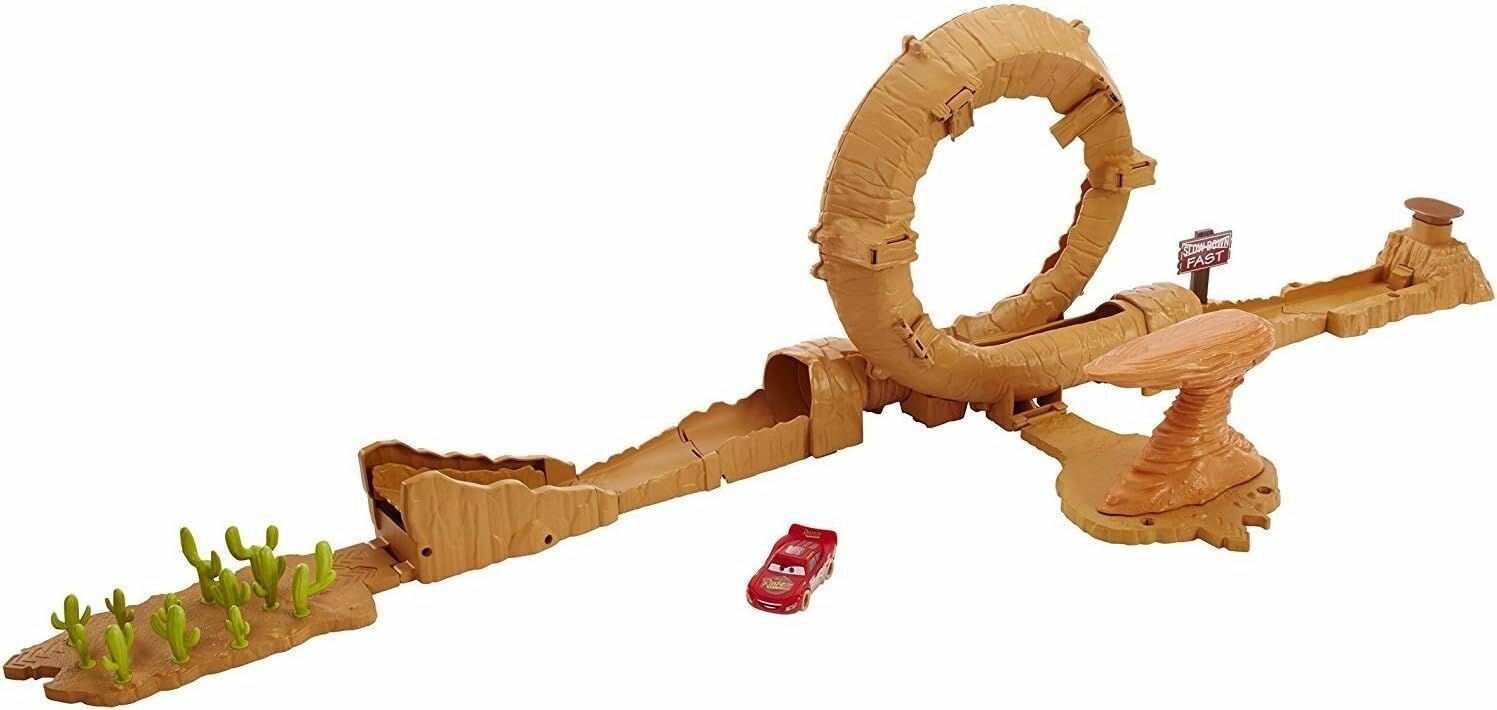 Игрушечная машинка — фото 1