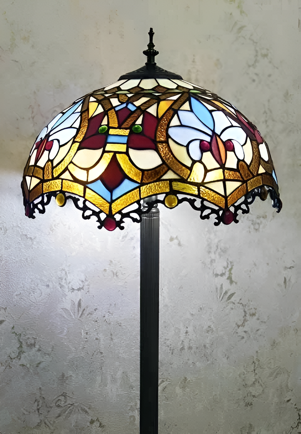 Торшер тиффани T 18019 F-01 витражное стекло, основание метал под бронзу