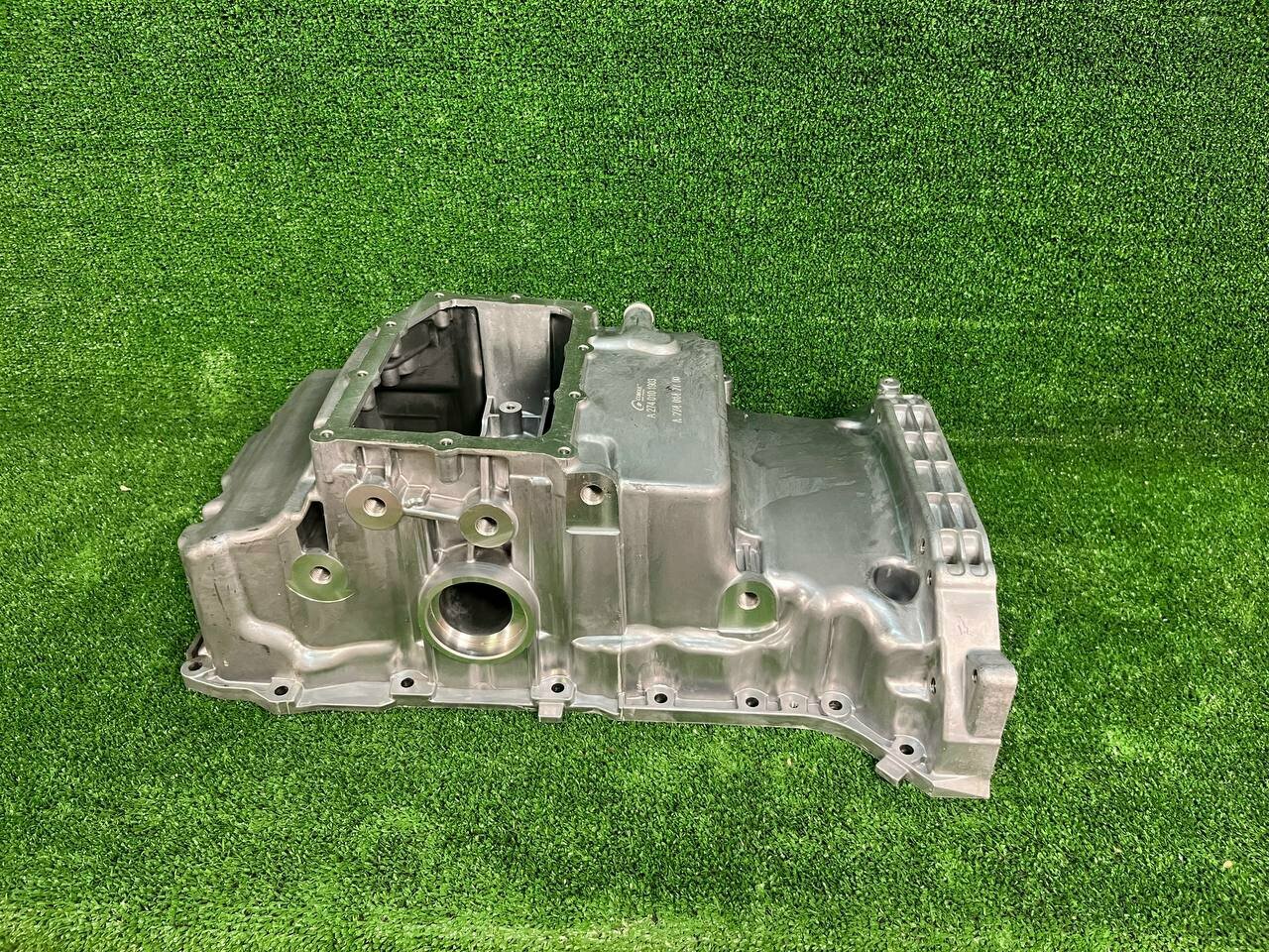 Поддон двигателя Mercedes M274 W205 W212 W213 X253