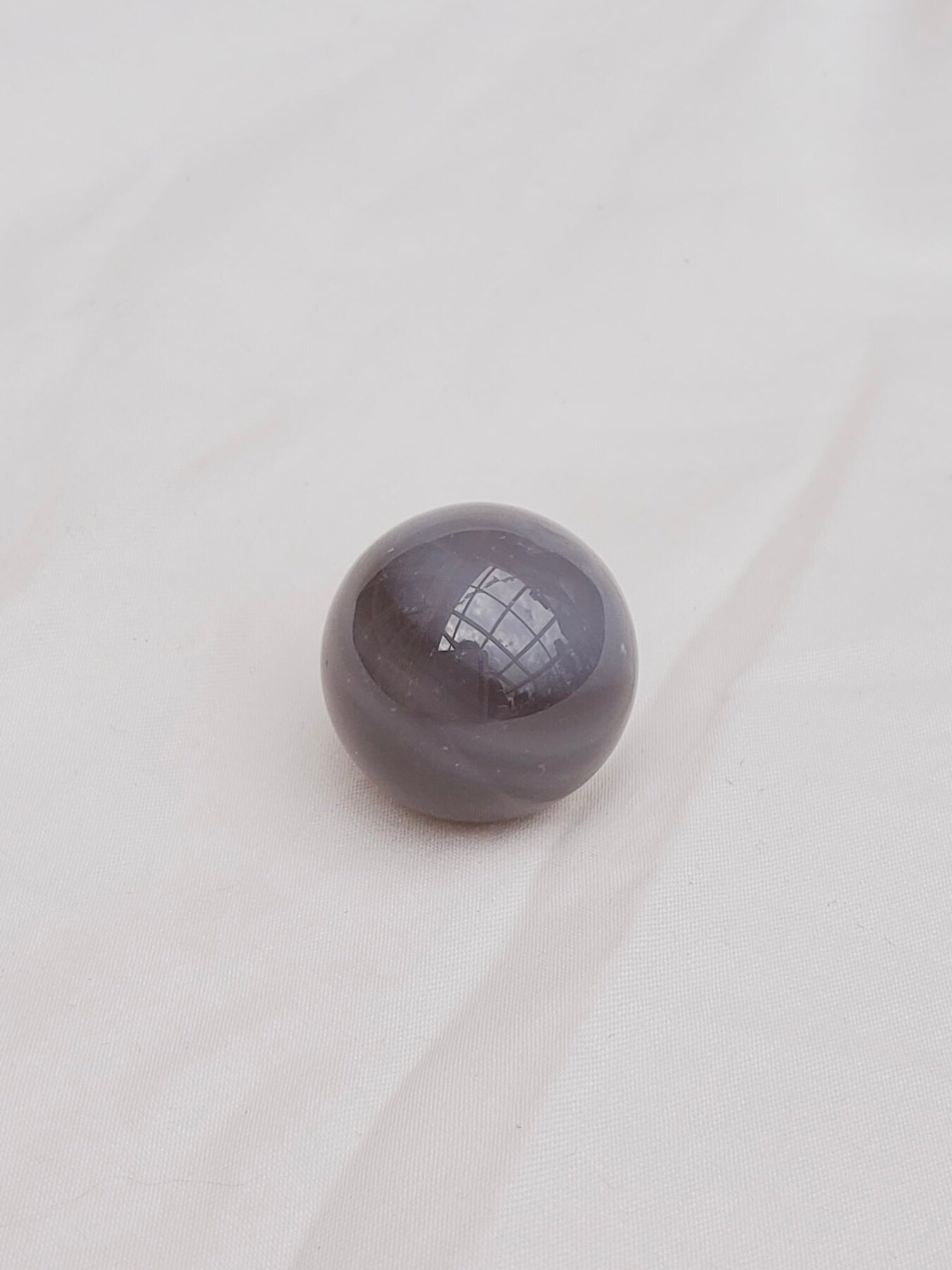 Шар из натурального камня агат серый 25 мм