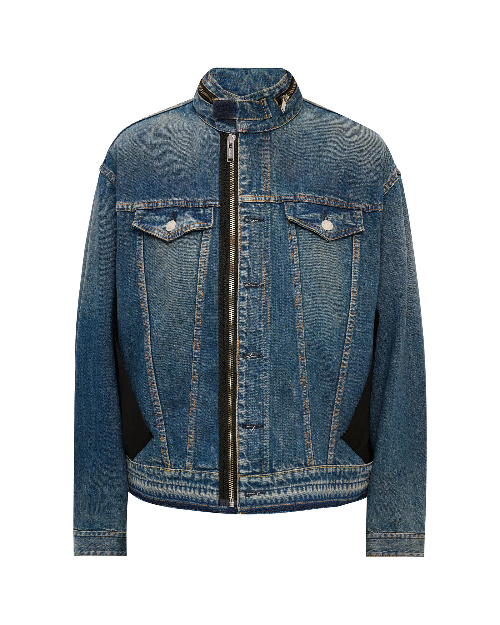 Куртка джинсовая