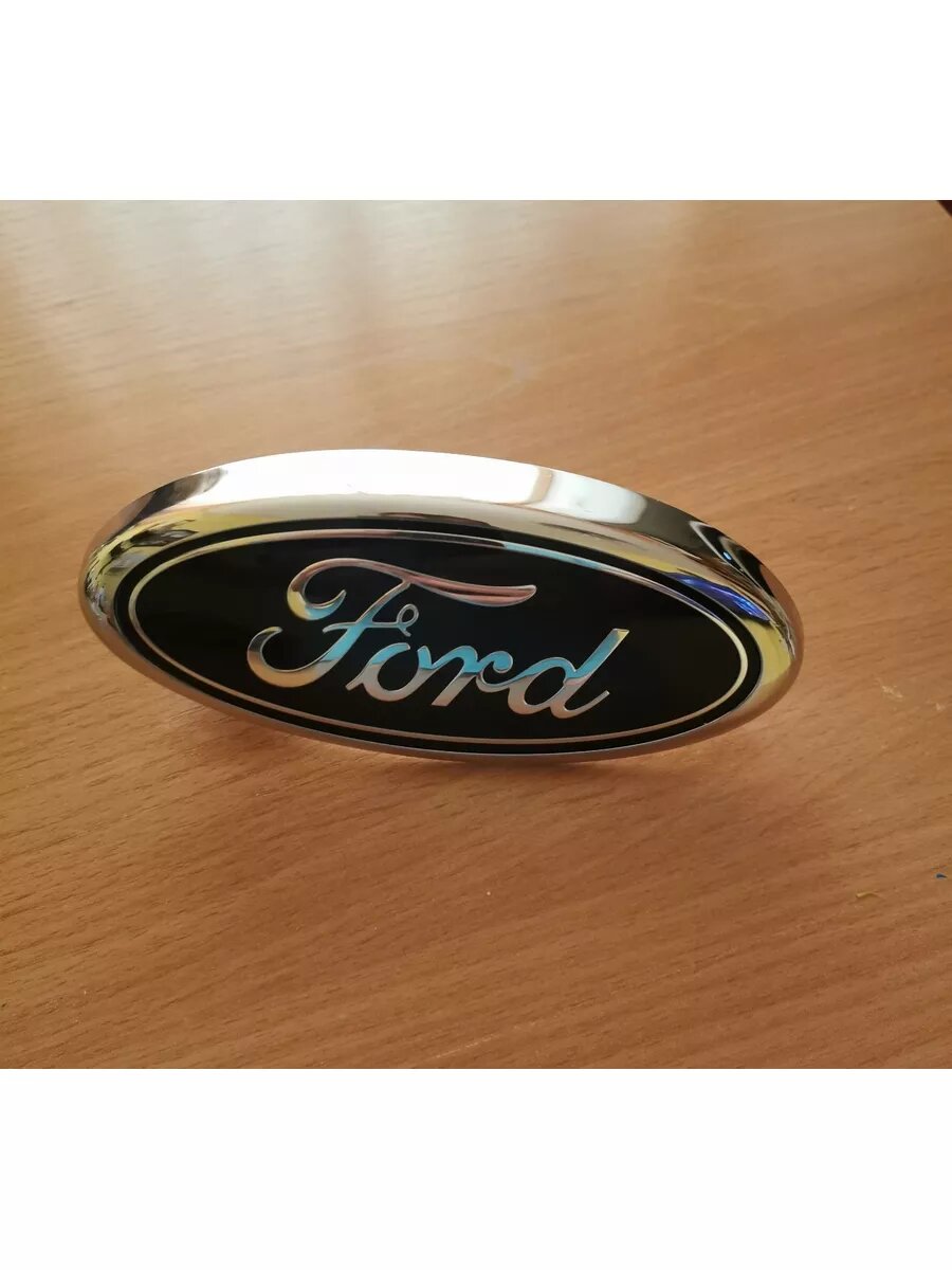 Эмблема передняя Ford решетки радиатора Форд Фокус 2