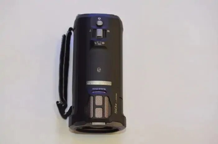 PANASONIC Видеокамера Panasonic HC-V760 Ресейл