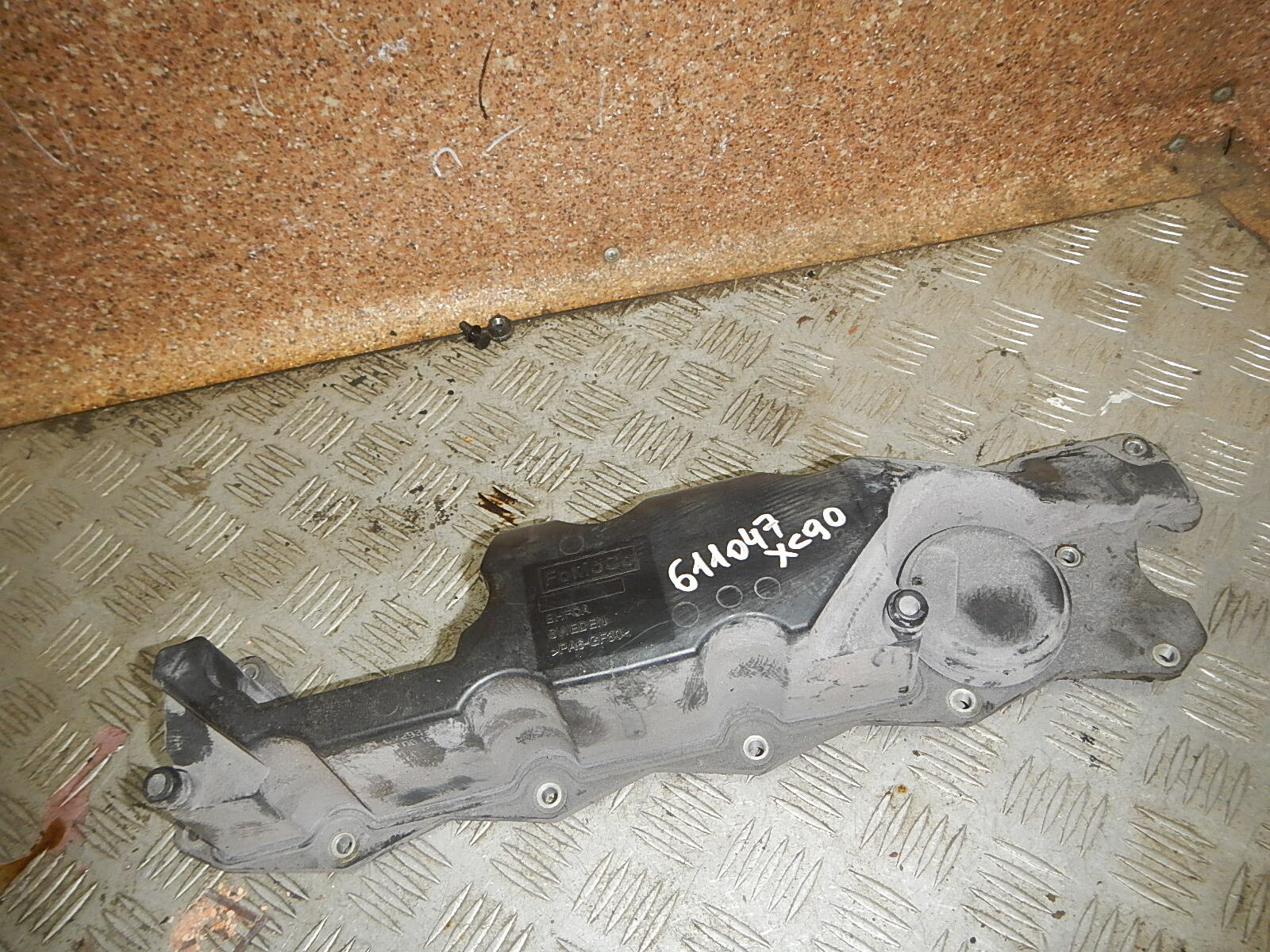 Б/У Сапун, Volvo (Вольво)-XC90 (02-) VOLVO XC90 (02-) Задиры. 611047 VOLVO арт. 6G9N6M293AC