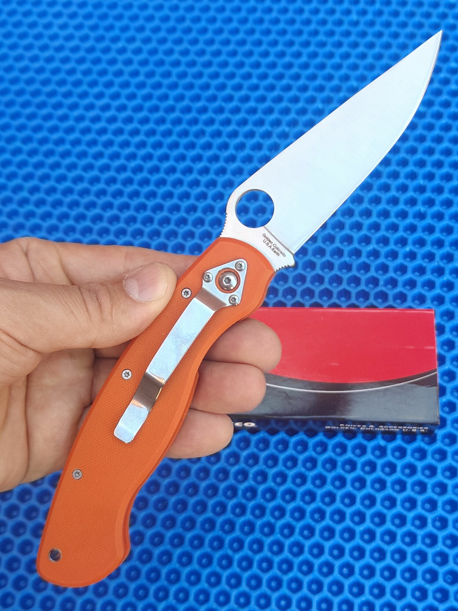 Нож складной туристический Spyderco Military Black 2