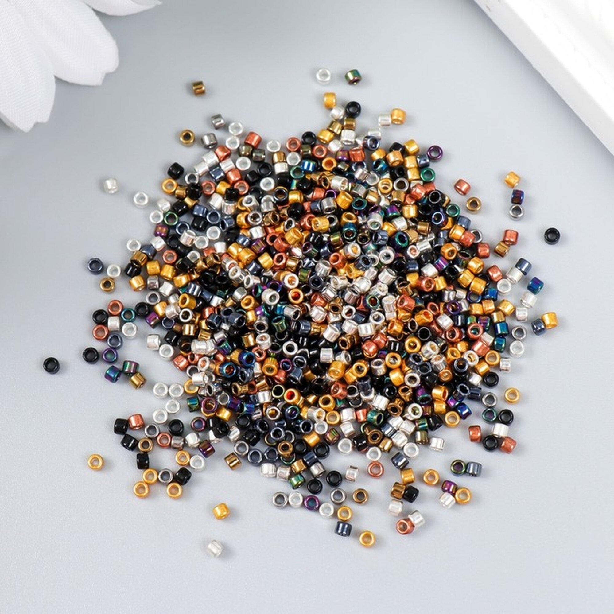 Бисер Арт Узор "Перламутровый металлик ассорти", разноцветный, 10 г