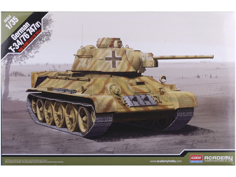 13502 Academy Немецкий танк T-34/76 747(r) (1:35)