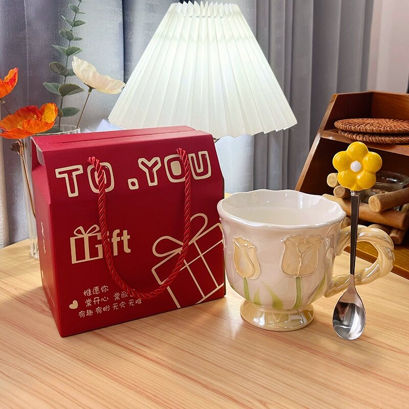 Чашка с желтым цветком, высокая кружка-тюльпан, высококачественная керамическая чашка для воды, подарок на день