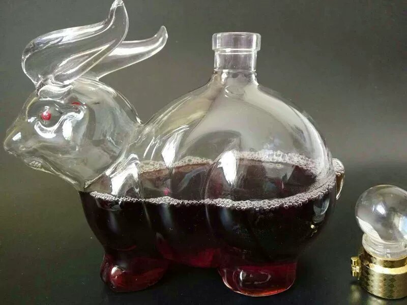 1 кг Стеклянная Винная Бутылка с Дизайном Зодиака Заяц для Хранения