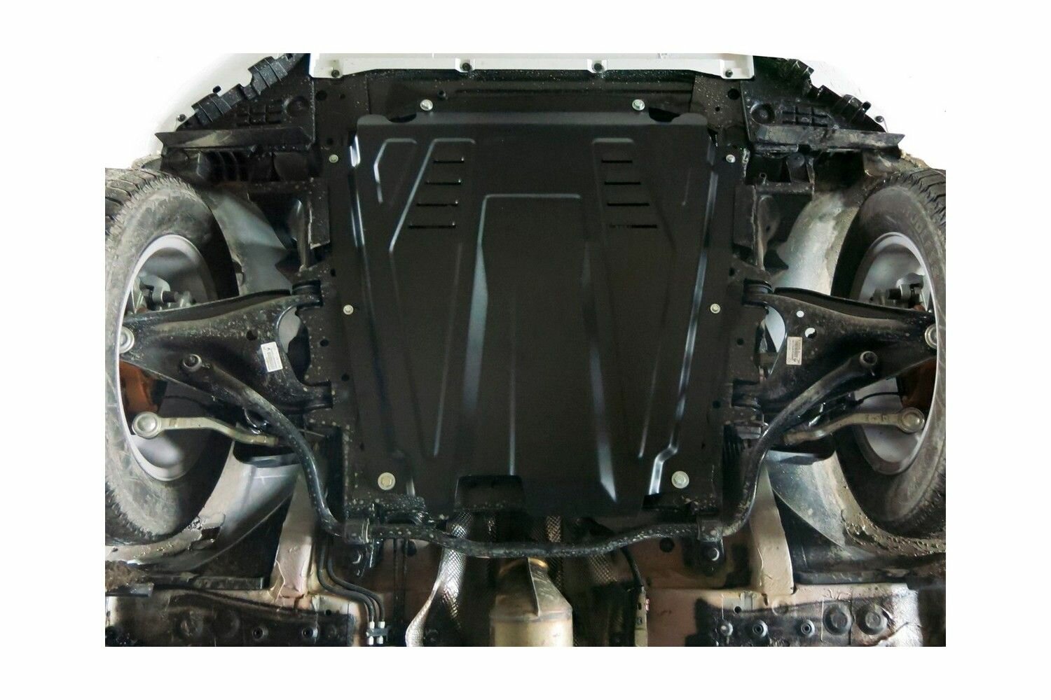Защита картера + КПП + комплект крепежа Nissan Almera, Lada Largus, Ларгус Cross, Лада Xray, Xray Cross, Renault Logan, Sandero, Stepway автоброня 111.06027.1
