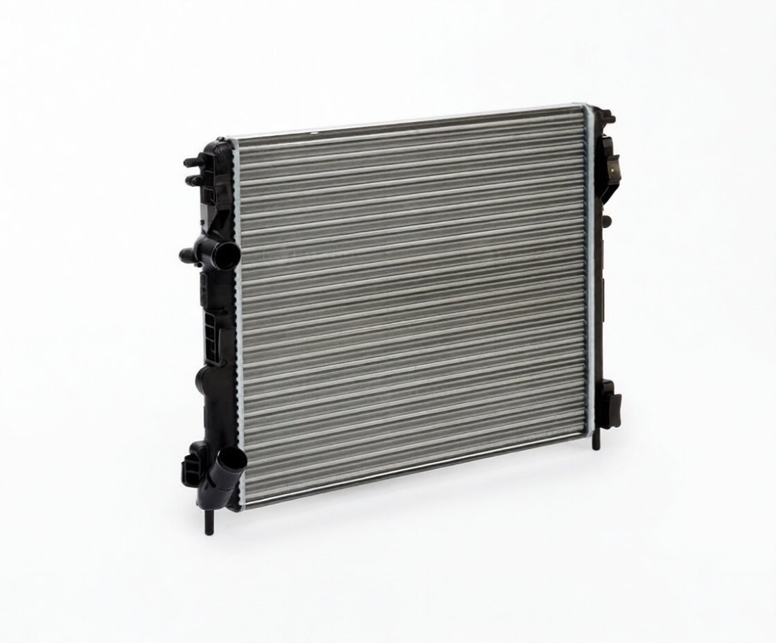 Радиатор двигателя Renault Logan (04-) A/C LRCRELO04382 LUZAR арт. LRCRELO04382